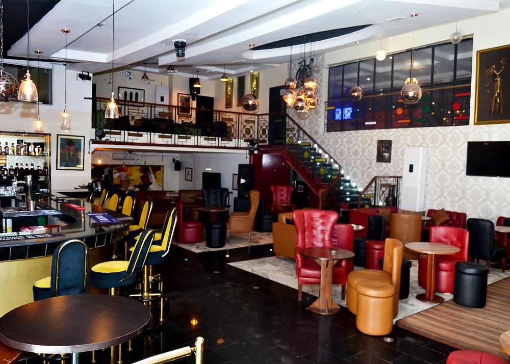 Why Lounges Are Becoming the Go-To Social Spots in Cities Like Lagos ...